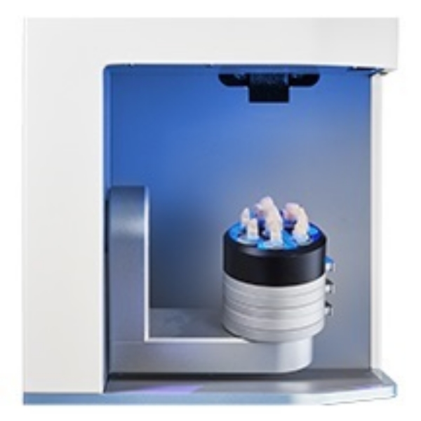 Axsys Dental Solutions. medit T300 blue light scanner